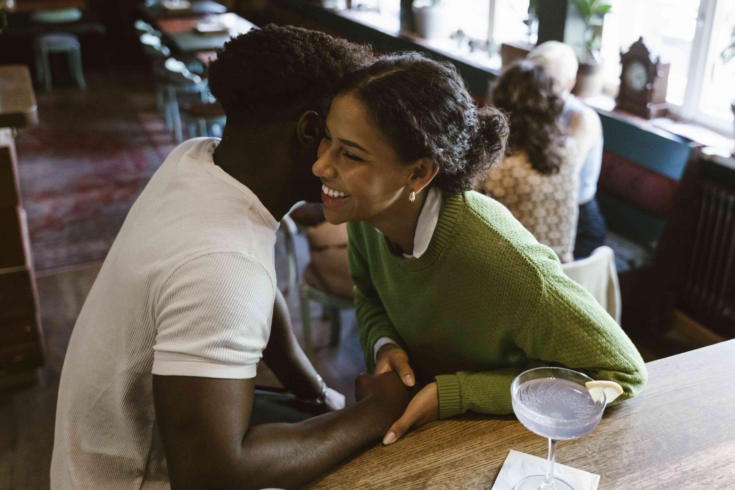 25 Cheesy Pickup Lines Guaranteed to Make Them Laugh - Heart of Violet